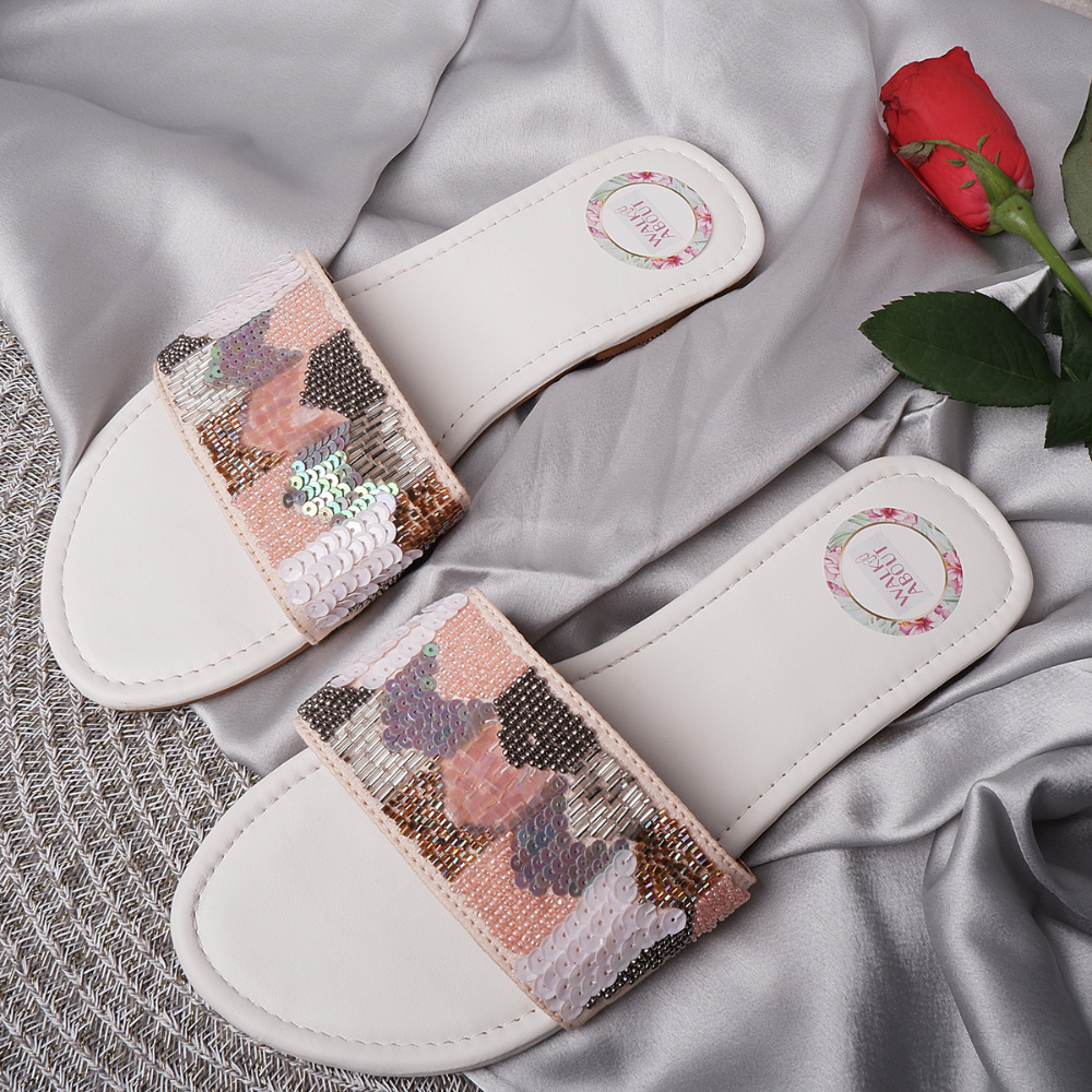 Hand-embroidered Back-open Sliders – Kreate